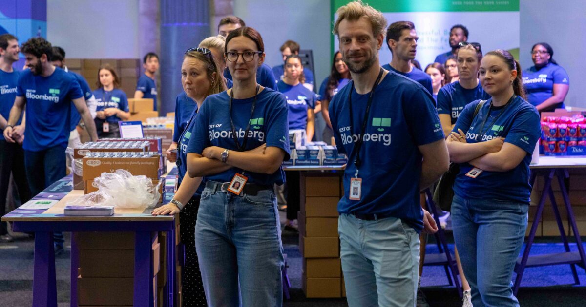 Bloomberg pack half a million meals for The Felix Project
